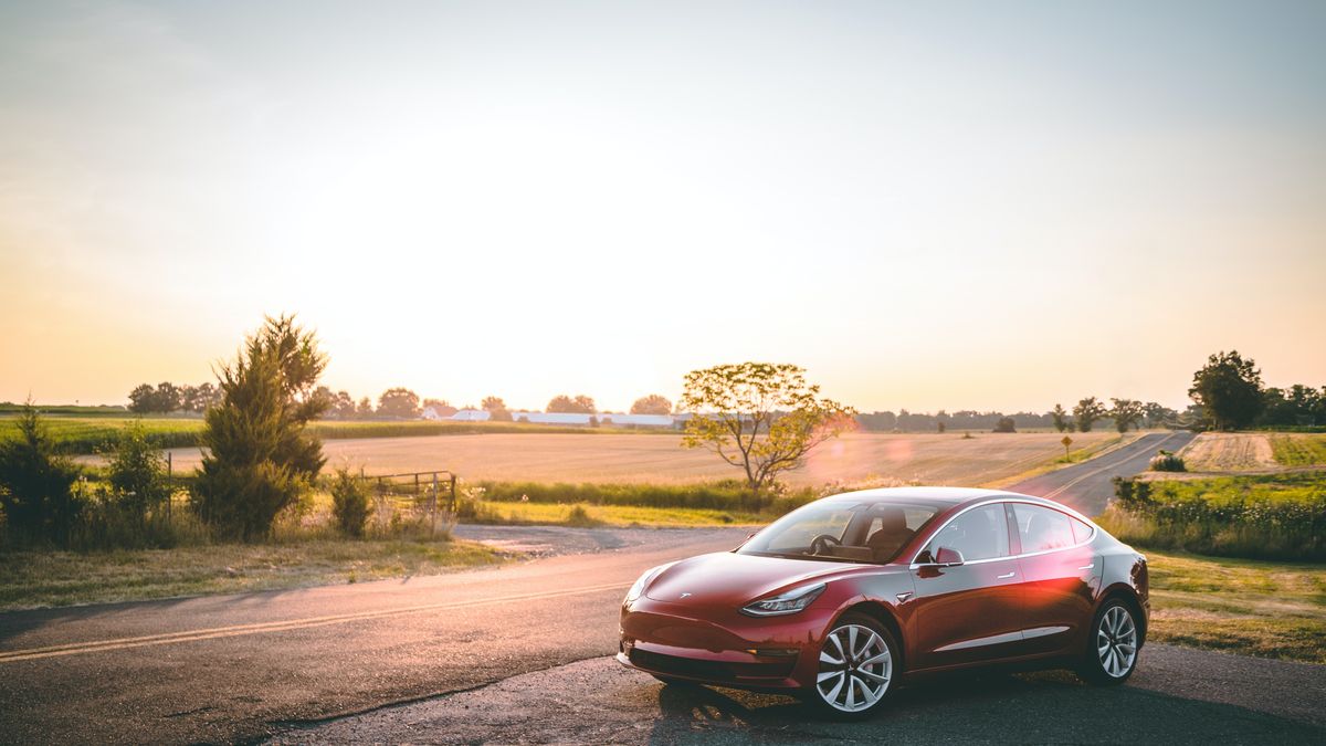 Tesla : Histoire, Création et Appartenance - Victoria Luxury